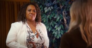 Chandra Wilson Height, Age, Boyfriend, Children, Family, Biography ...