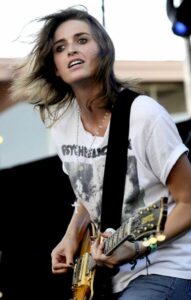 Emily Armstrong Height, Age, Family, Biography » StarsUnfolded