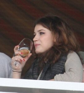 Eve Hewson Height, Age, Boyfriend, Family, Biography » StarsUnfolded