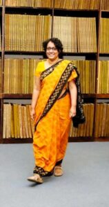 Harini Amarasuriya Age, Family, Biography » StarsUnfolded