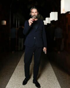 Luca Calvani (Grande Fratello) Height, Age, Boyfriend, Wife, Children ...