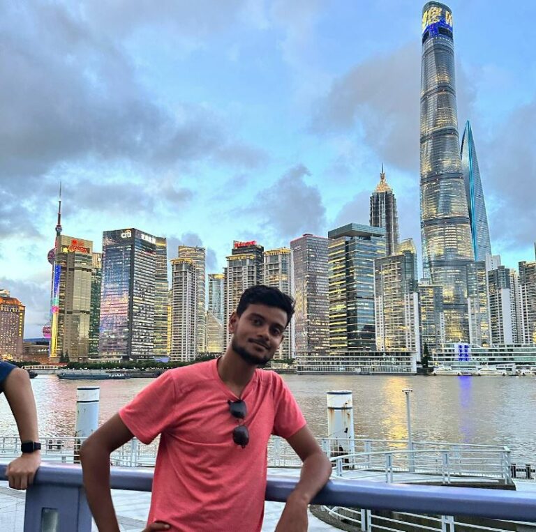 Nomad Shubham Age, Family, Biography » StarsUnfolded