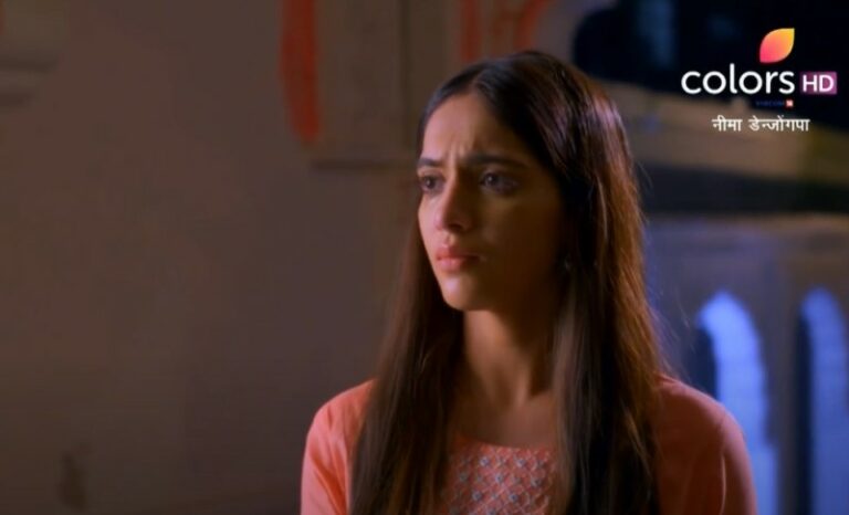 Sonakshi Batra Age, Family, Biography » StarsUnfolded