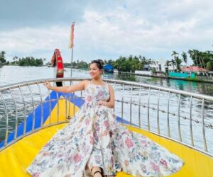 Sumi Borah Height, Age, Husband, Family, Biography » StarsUnfolded