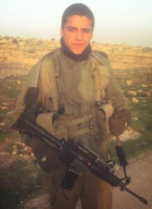 Yossi Parienti (Big Brother) Age, Wife, Family, Biography » StarsUnfolded