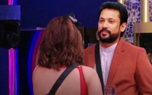 Deepak Dinkar Height, Age, Wife, Children, Biography » StarsUnfolded