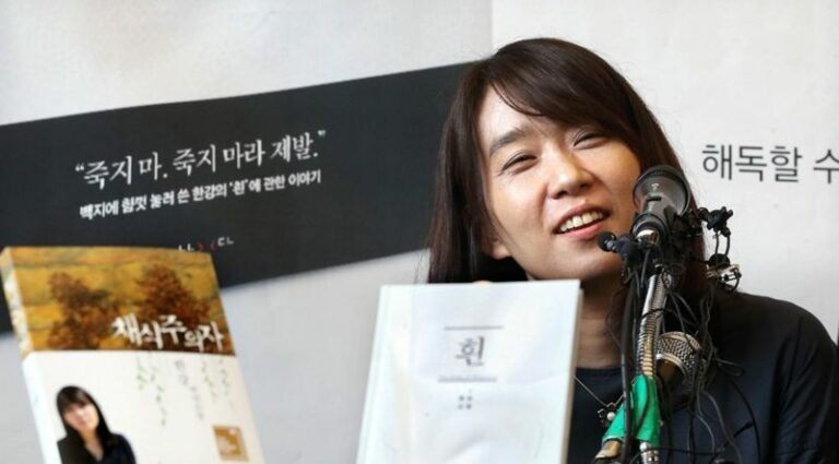 Han Kang Height, Age, Husband, Children, Family, Biography » StarsUnfolded
