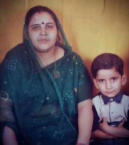 Indresh Upadhyay Height, Age, Family, Biography » StarsUnfolded