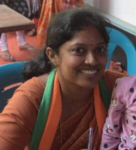 Navya Haridas Height, Age, Husband, Family, Biography » StarsUnfolded