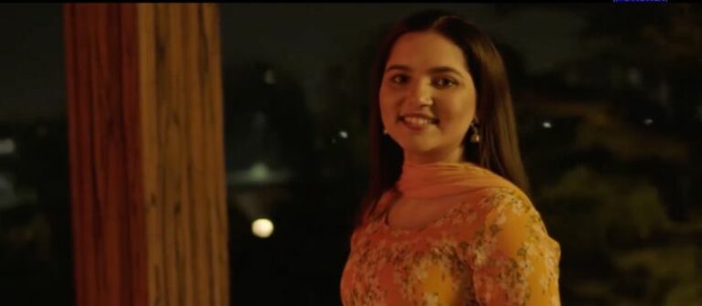 Priya Thakur Height, Age, Family, Biography » StarsUnfolded