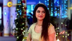 Priya Thakur Height, Age, Family, Biography » StarsUnfolded