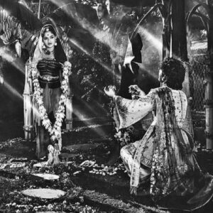 Sandhya Shantaram Age, Death, Husband, Children, Family, Biography ...