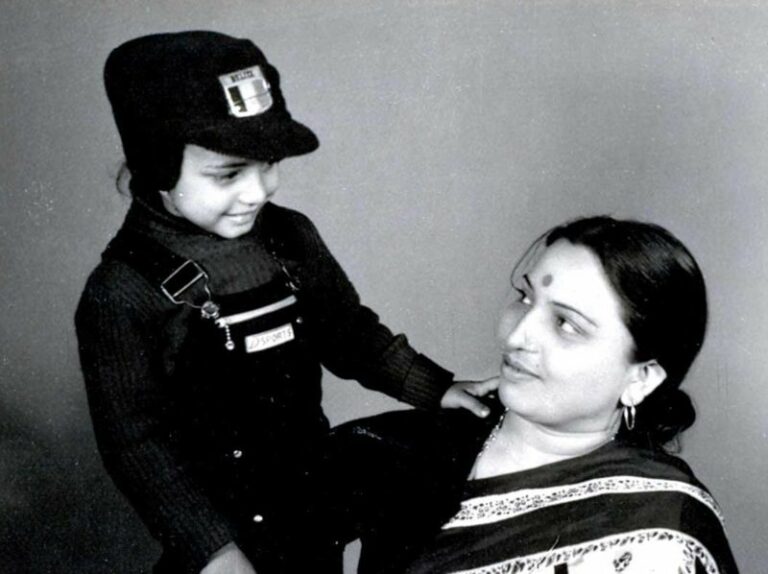 Anshuman Sinha (Sharda Sinha's Son) Height, Wife, Family, Biography ...
