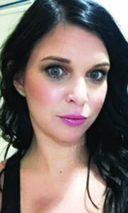 Caroline Wiles Height, Age, Family, Biography » StarsUnfolded