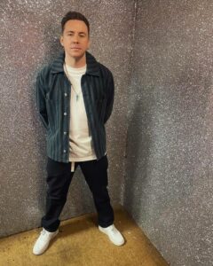 Danny Jones Height, Age, Wife, Children, Family, Biography » StarsUnfolded