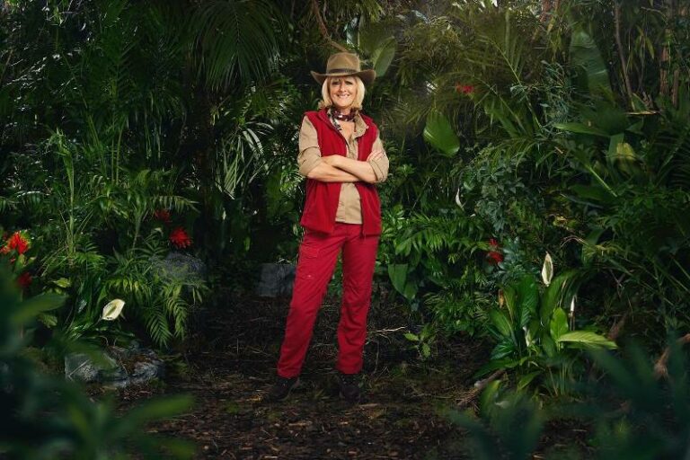 Jane Moore Height, Age, Husband, Children, Family, Biography ...