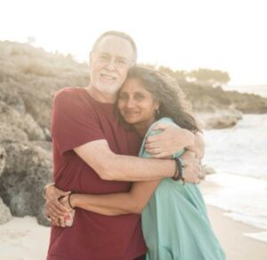 Krishna Das Age, Wife, Children, Family, Biography » StarsUnfolded