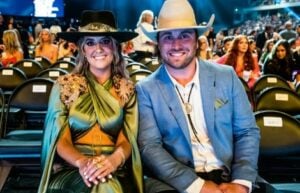 Lainey Wilson Height, Age, Boyfriend, Family, Biography » StarsUnfolded