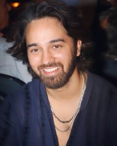 Nirvaan Birla Height, Age, Girlfriend, Family, Biography » StarsUnfolded