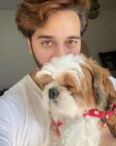 Nirvaan Birla Height, Age, Girlfriend, Family, Biography » StarsUnfolded