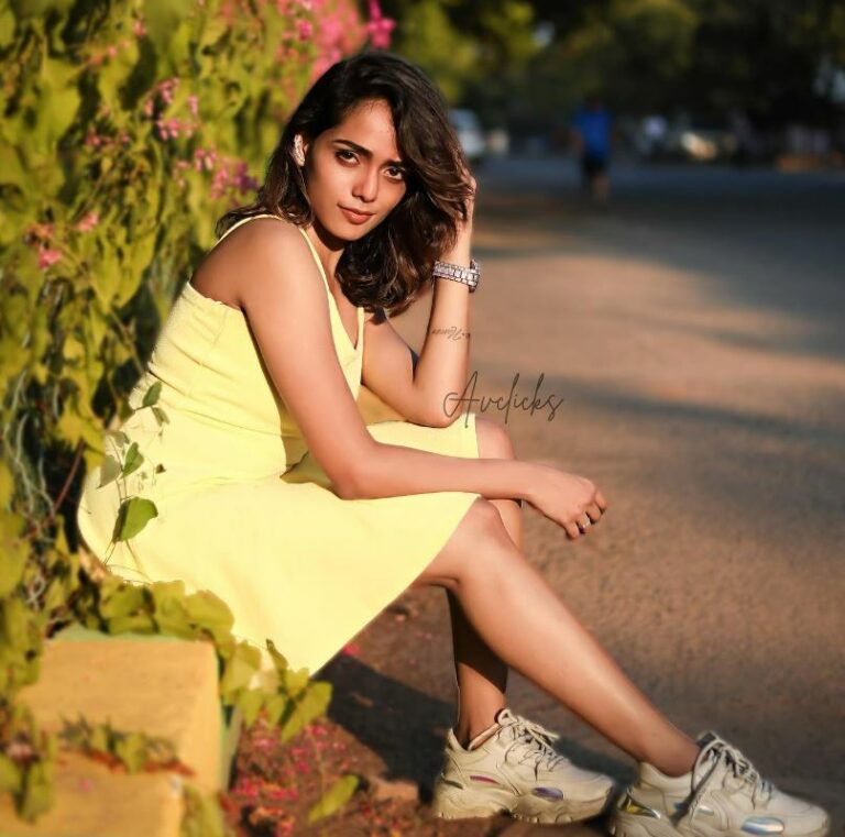 Riya Thiyagarajan (Bigg Boss Tamil 8) Height, Age, Family, Biography » StarsUnfolded