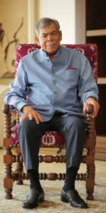 Shashi Ruia Age, Death, Wife, Children, Family, Biography » StarsUnfolded