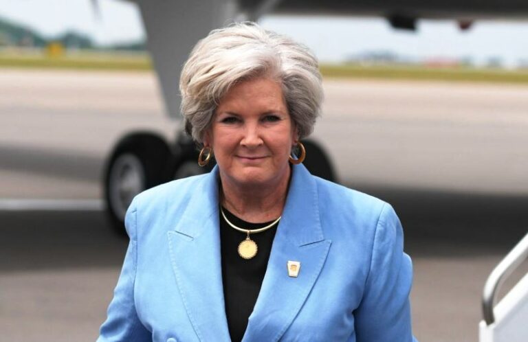 Susie Wiles Age, Husband, Children, Family, Biography » StarsUnfolded