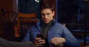 Tanner Novlan Height, Age, Wife, Children, Family, Biography ...