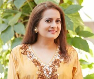 Vijayta Pandit Age, Boyfriend, Husband, Children, Family, Biography ...