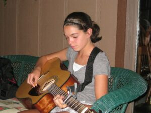 Ally Lewber Height, Age, Boyfriend, Family, Biography » StarsUnfolded