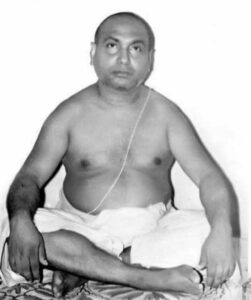 Sivananda (Yoga Teacher) Age, Family, Biography » StarsUnfolded