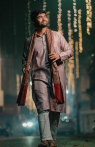 Danny Pandit (YouTuber) Height, Age, Wife, Family, Biography ...