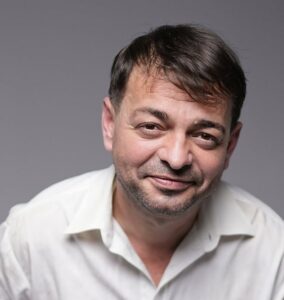 Klajdi Musabelliu (Big Brother VIP) Height, Age, Family, Biography ...