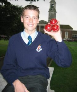 Reece Topley Height, Age, Girlfriend, Family, Biography » StarsUnfolded