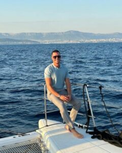 Ryan Albert Height, Husband, Family, Biography » StarsUnfolded