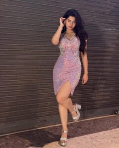 Saachi Tiwari Height, Family, Biography » StarsUnfolded