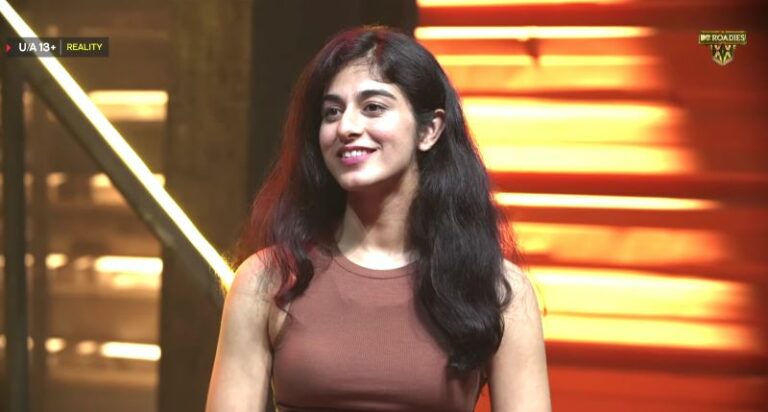 Divya Satija (Swimmer) Height, Age, Family, Biography » StarsUnfolded