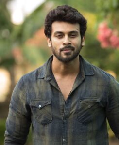 Anson Paul Height, Age, Family, Biography » StarsUnfolded