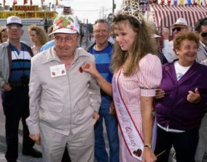 Ashley Moody Age, Husband, Children, Family, Biography » StarsUnfolded