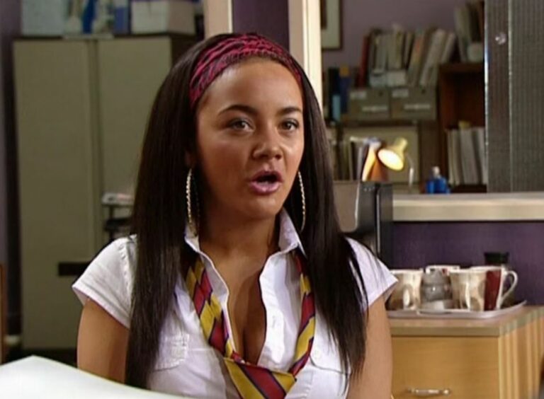 Chelsee Healey Height, Age, Husband, Children, Family, Biography ...