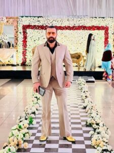 Dodi Khan Height, Age, Wife, Children, Family, Biography » StarsUnfolded