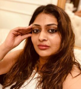 Geetu Mohandas Height, Age, Husband, Family, Biography » StarsUnfolded