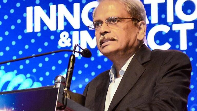 Kris Gopalakrishnan Age, Wife, Family, Biography » StarsUnfolded