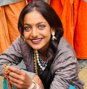 Monalisa Bhosle Height, Age, Family, Biography » StarsUnfolded