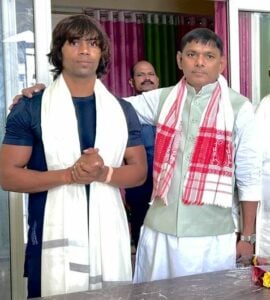 Raja Yadav (Bihari Tarzan) Height, Age, Girlfriend, Family, Biography ...