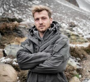 Sam Thompson Height, Age, Girlfriend, Family, Biography » StarsUnfolded