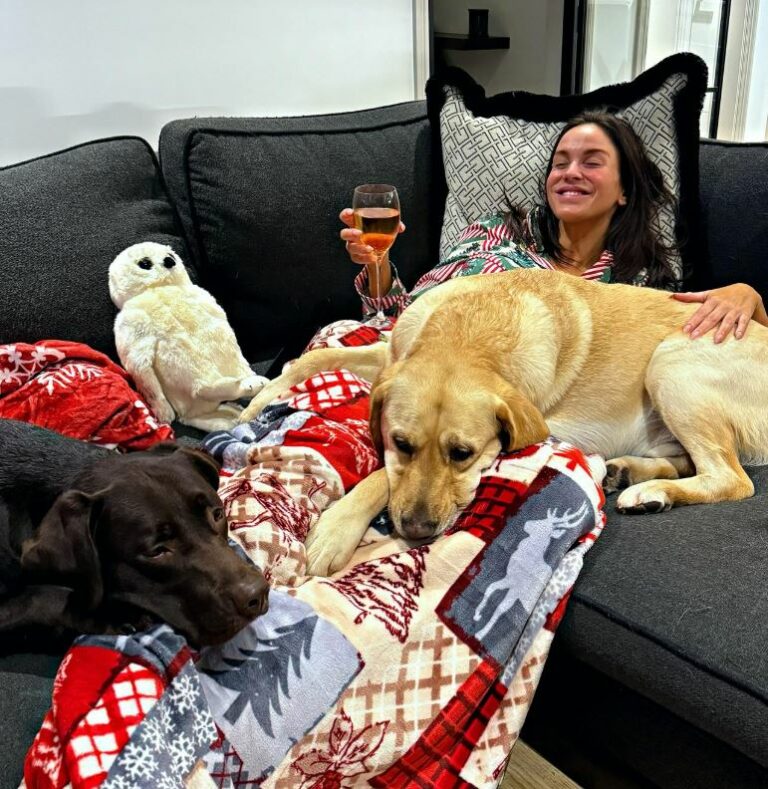 Vicky Pattison Height, Age, Husband, Family, Biography » StarsUnfolded