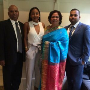 Alana King Height, Age, Family, Biography » StarsUnfolded