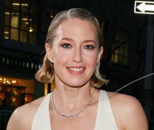 Carrie Coon Height, Age, Boyfriend, Husband, Children, Family ...