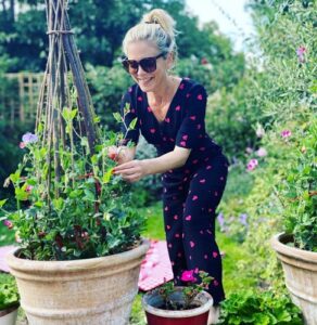 Emilia Fox Height, Age, Boyfriend, Husband, Family, Biography ...